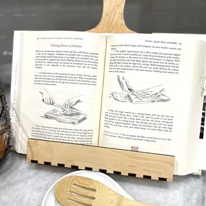 Cutting Board Cookbook Holder Mom's Kitchen Cookbook Stand SVG, Grandma ...
