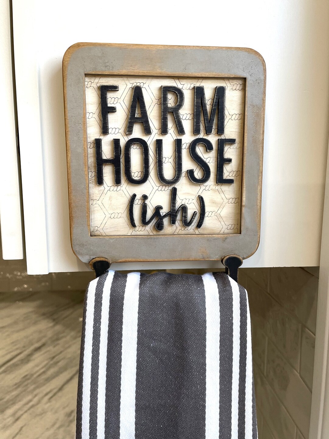 Hanging Farmhouse Tea Towel Holder Interchangeable, Tea Towel Holder ...