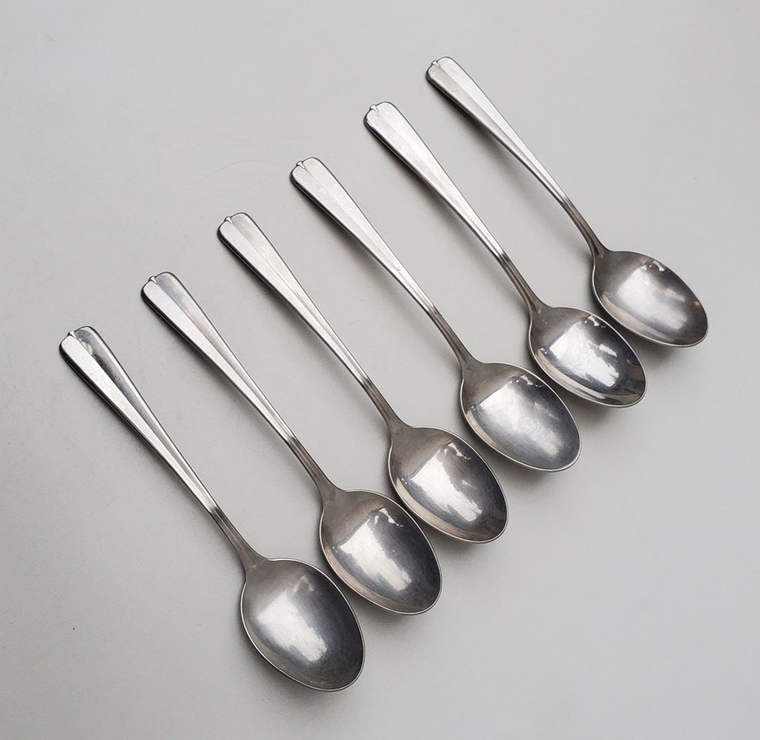 Oneida Stainless Gala Impulse Pattern - Set of 6 Soup Spoons - Center ...