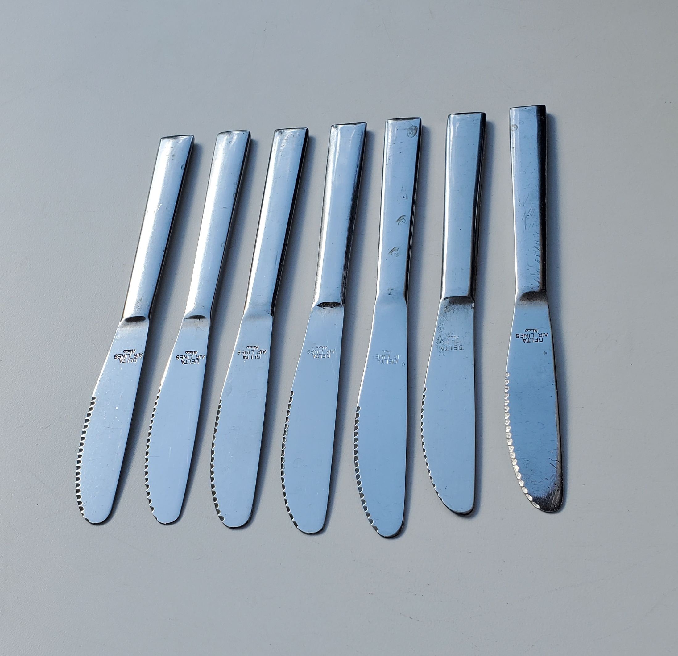 Delta Airlines Stainless ABCO Set of 7 Knives Sleek Handle Design 6.875 ...