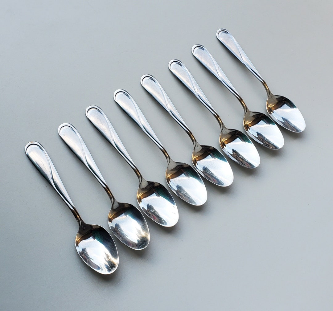 Hampton Silversmiths 18/0 Stainless Swirl Pattern - Set of 8 Soup ...