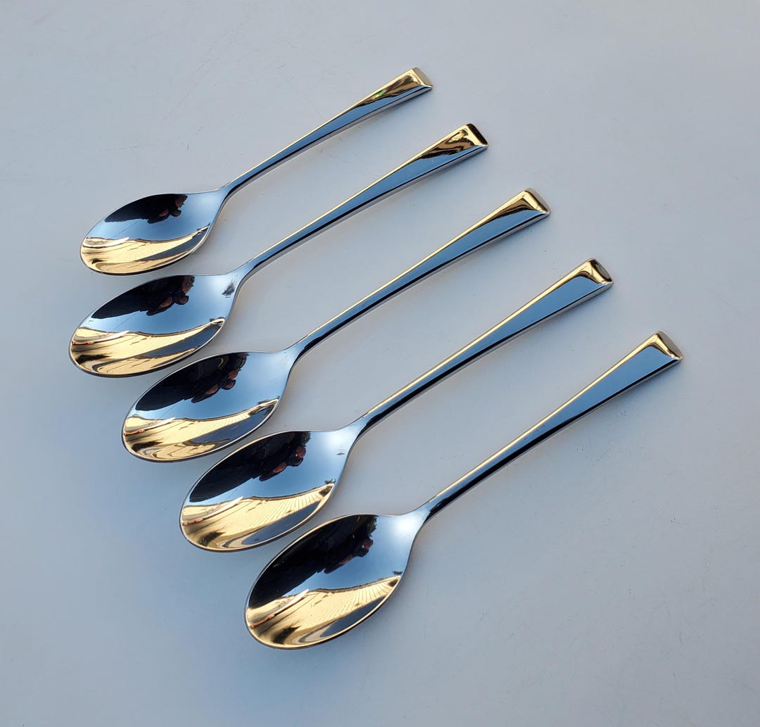 Mikasa Forged Stainless Pinch Pattern - Mixed Lot of 5 Spoons - Glossy ...