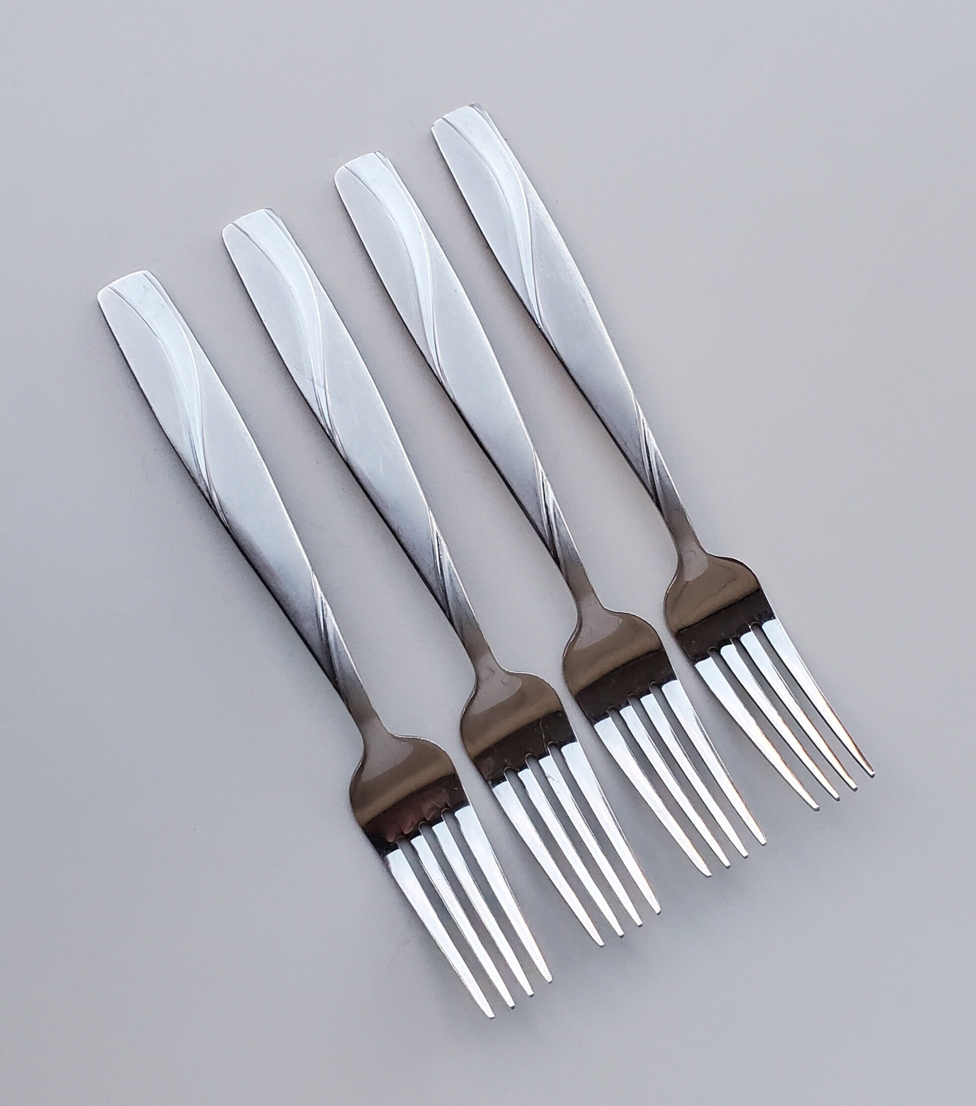 Oneida Stainless Silva Pattern Set of 4 Dinner Forks Frosted Handle ...