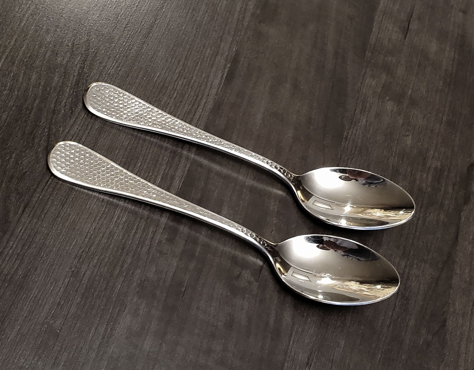 Farberware Stainless Pebble Beach Pattern Set of 2 Serving Spoons ...