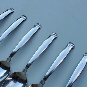 Oneida Stainless Rattan Pattern - Set of 6 Soup Spoons - Glossy Finish ...