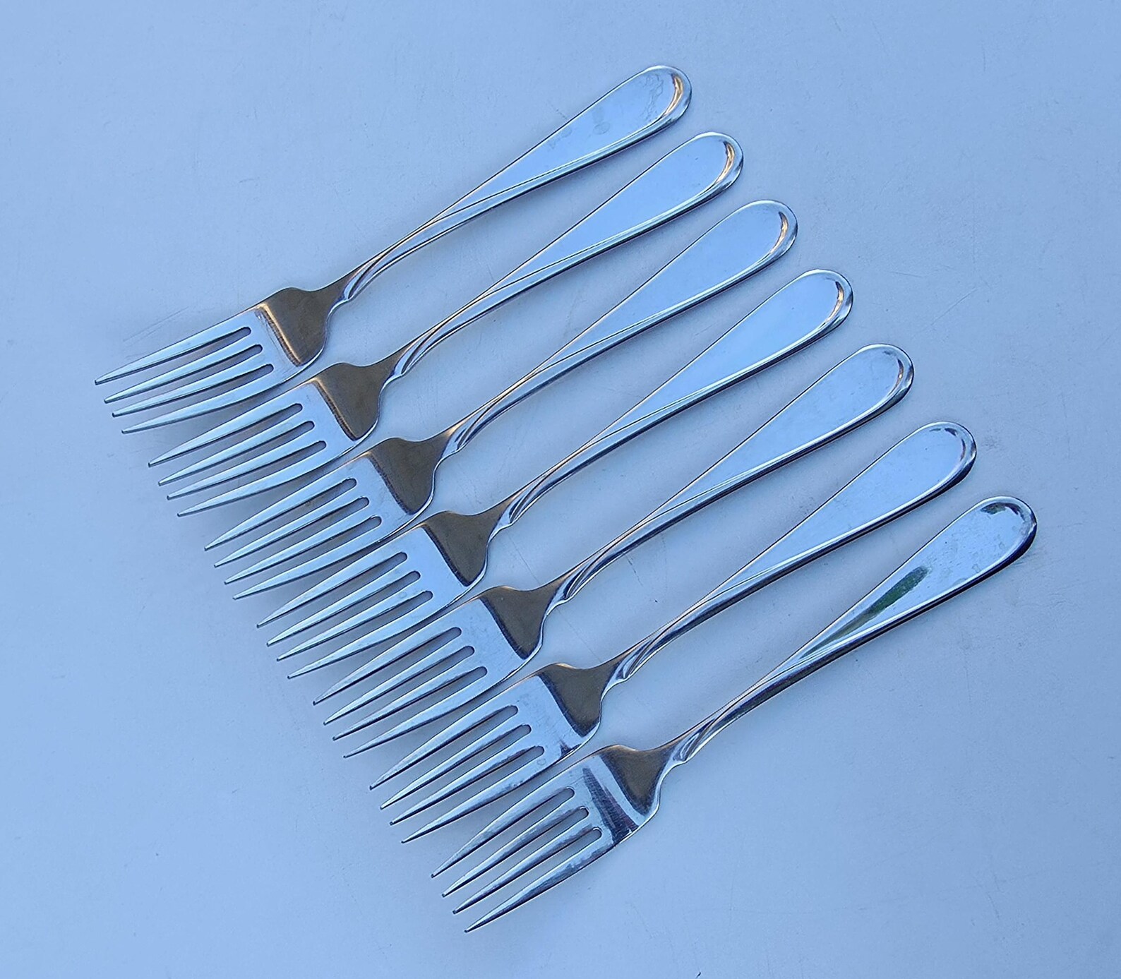 Oneida Stainless Flight Reliance Pattern - Set of 7 Dinner Forks ...