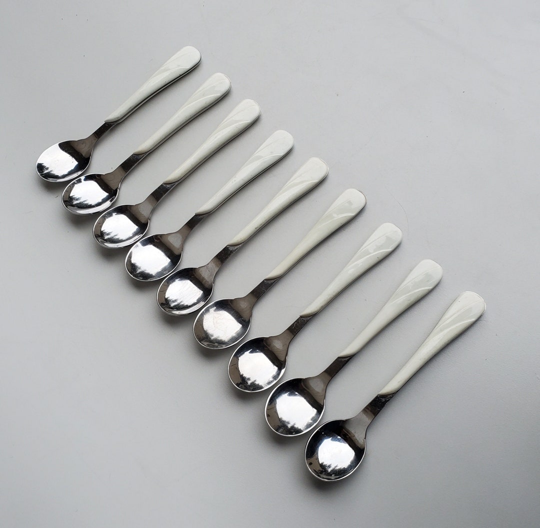 Fiesta Ware White Swirl Design Flatware - Set of 9 Teaspoons - MCM ...