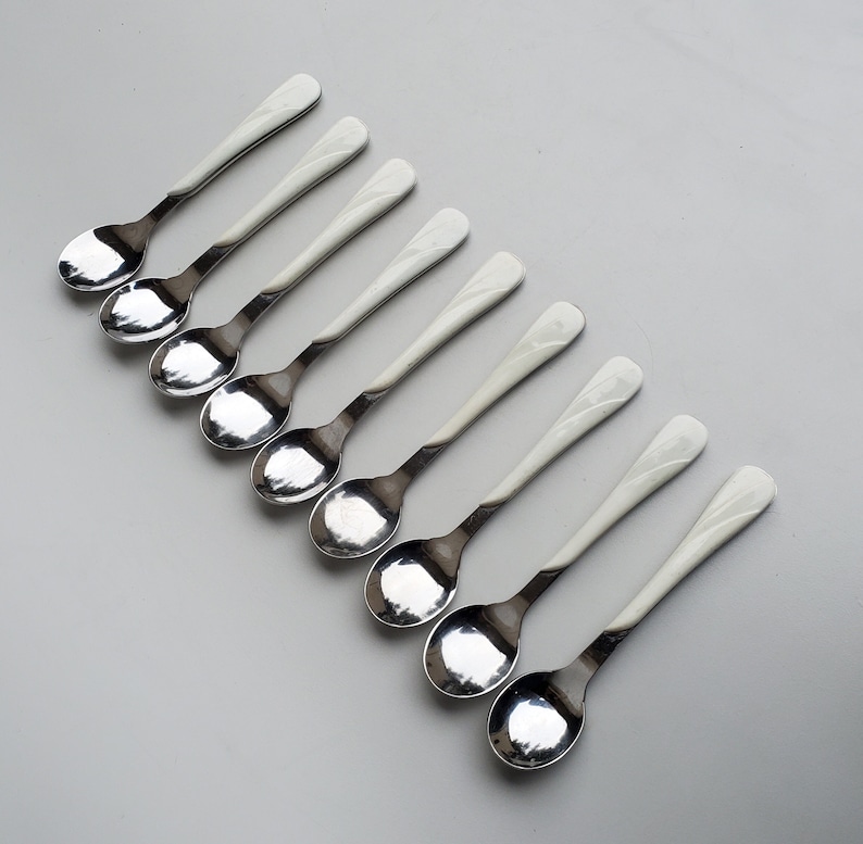 Fiesta Ware White Swirl Design Flatware - Set of 9 Teaspoons - MCM ...