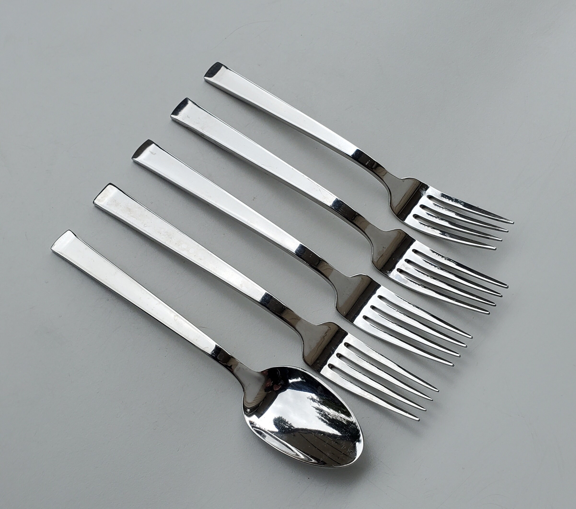 Mikasa Forged Stainless Pinch Pattern Mixed Lot of 5 Pieces 3 Dinner ...