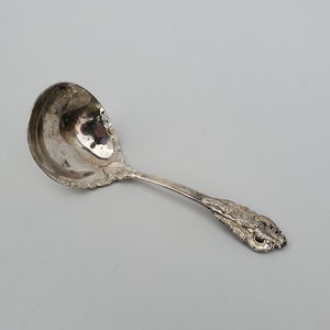 Godinger Silverplate Baroque Pattern - Gravy Ladle - Ornate Handle ...