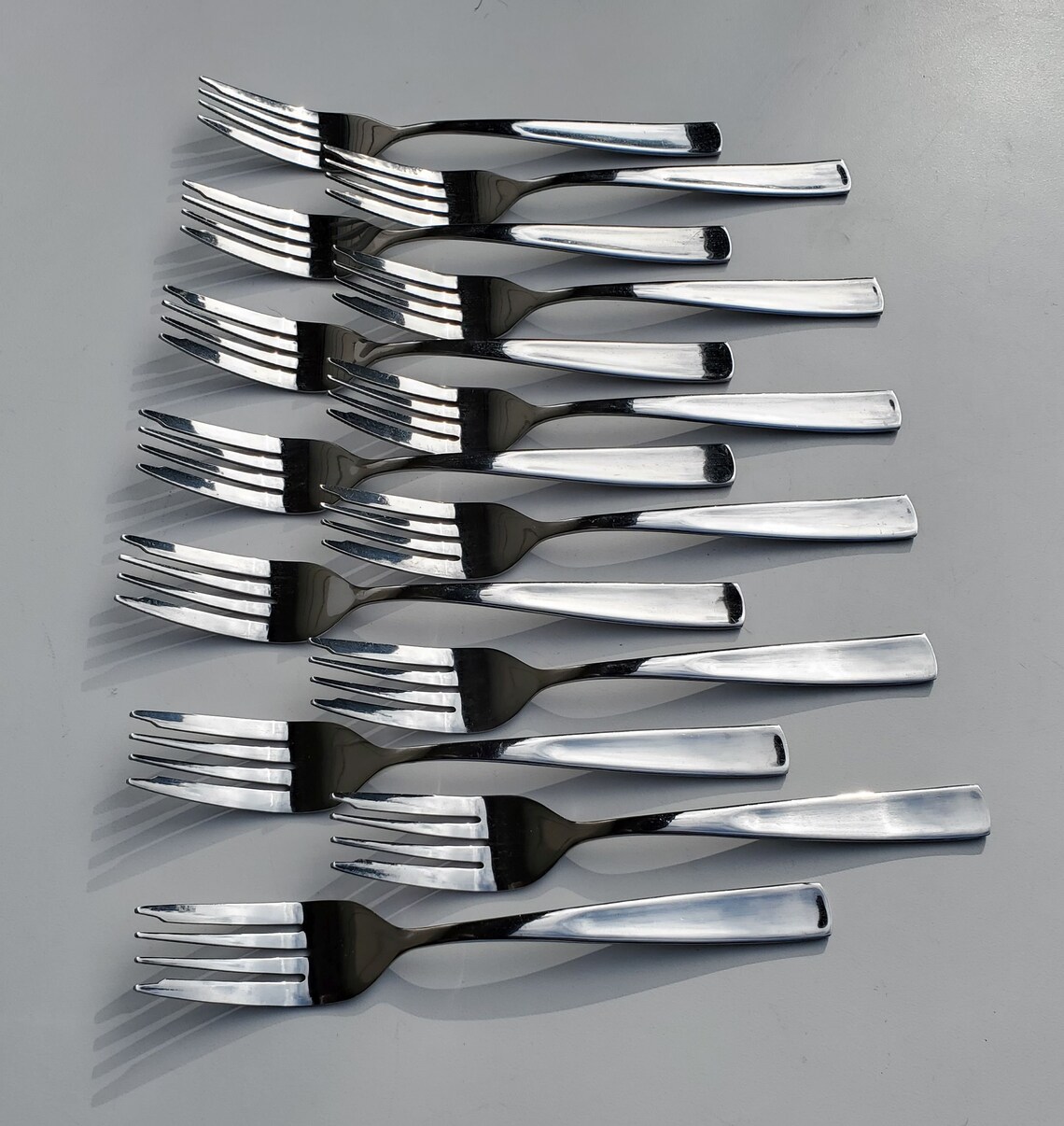Dash of That Brand 18/10 Stainless Flatware - Set of 13 Dinner Forks ...