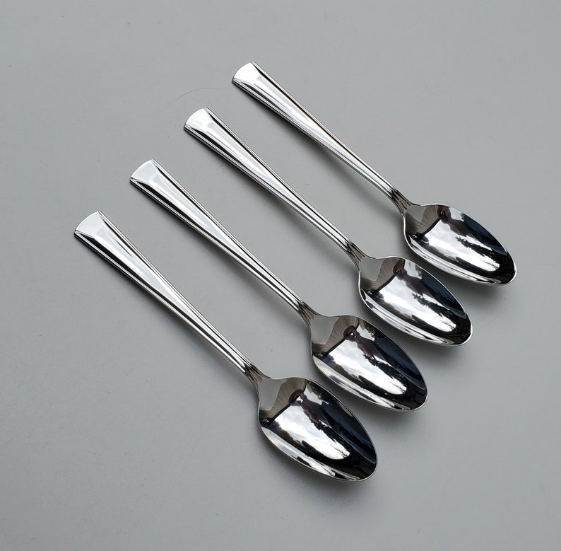 Oneida Stainless Flatware Cella Pattern - Set of 4 Soup Spoons - Glossy ...
