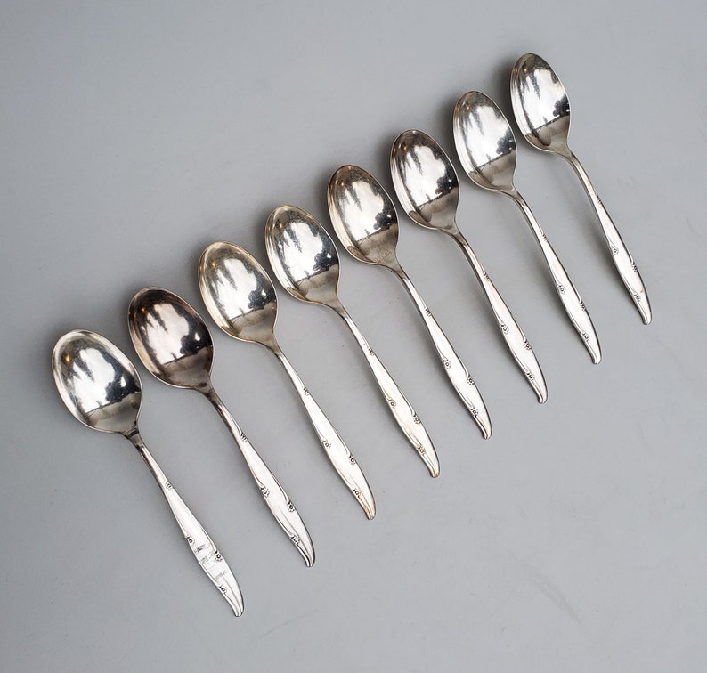 Oneida Community Silverplate Silver Flower Pattern Set of 8 - Etsy