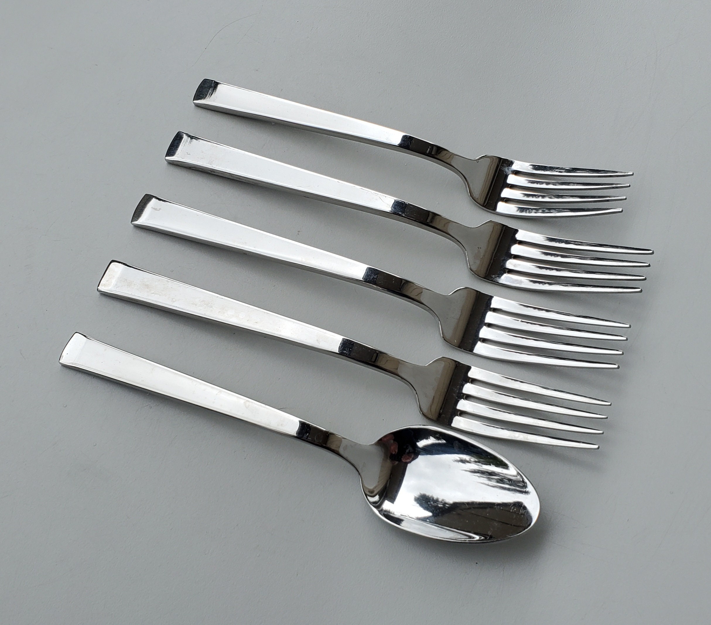 Mikasa Forged Stainless Pinch Pattern Mixed Lot of 5 Pieces 3 Dinner ...