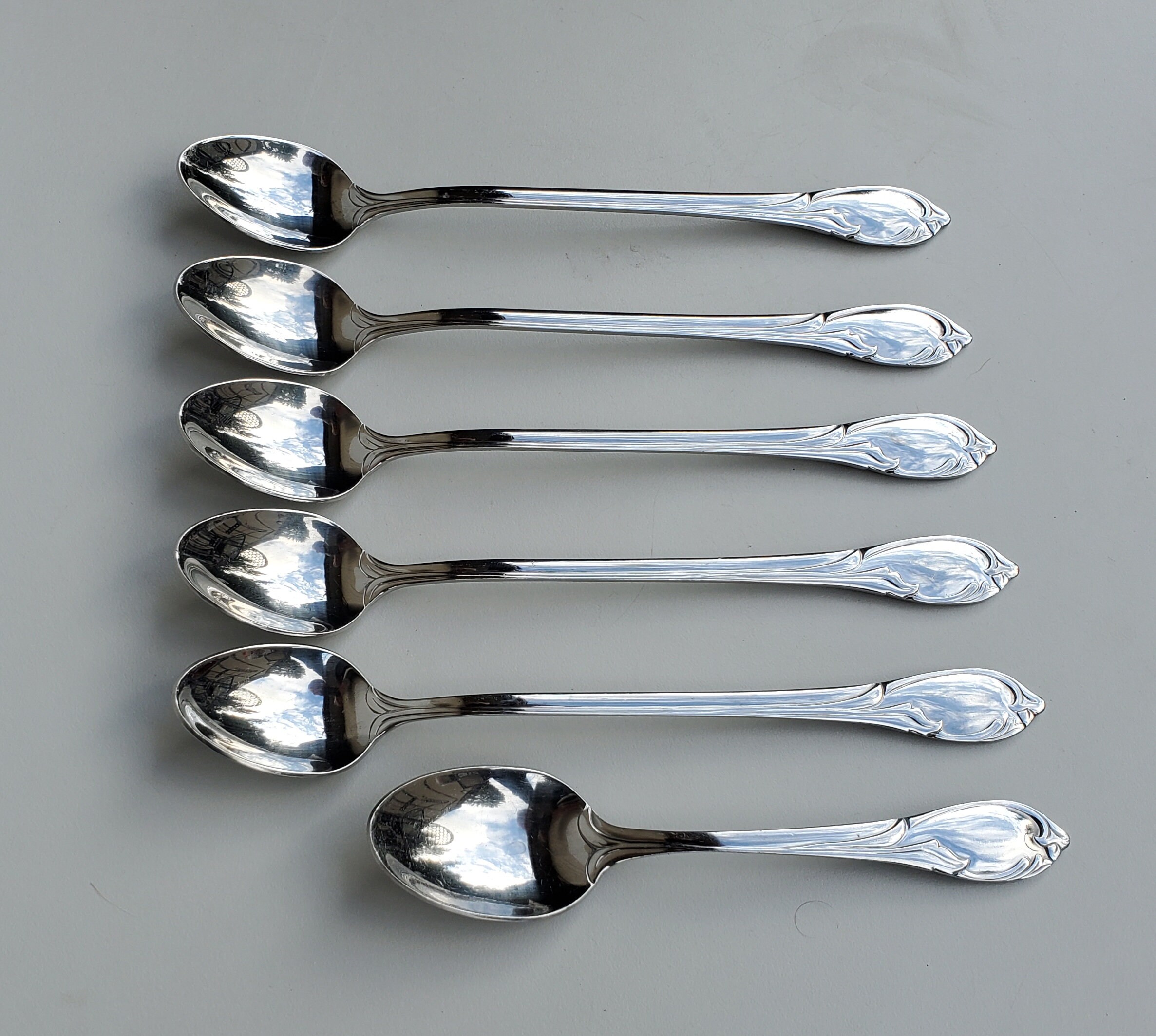 Gibson 18/0 Stainless Set of 5 Iced Tea Spoons + 1 Teaspoon - Glossy ...