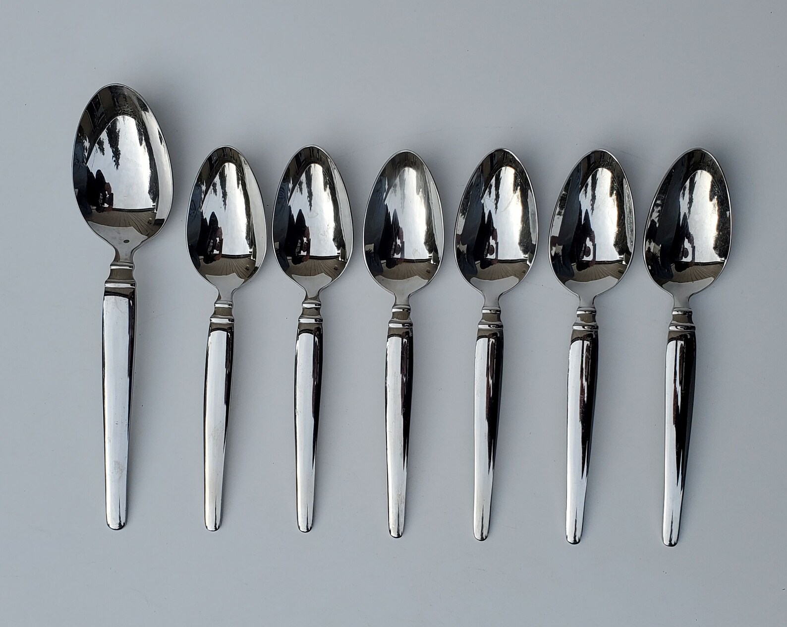 Hoffritz Silverware Orleans Pattern 18/10 Stainless Spoon Set of 7 ...