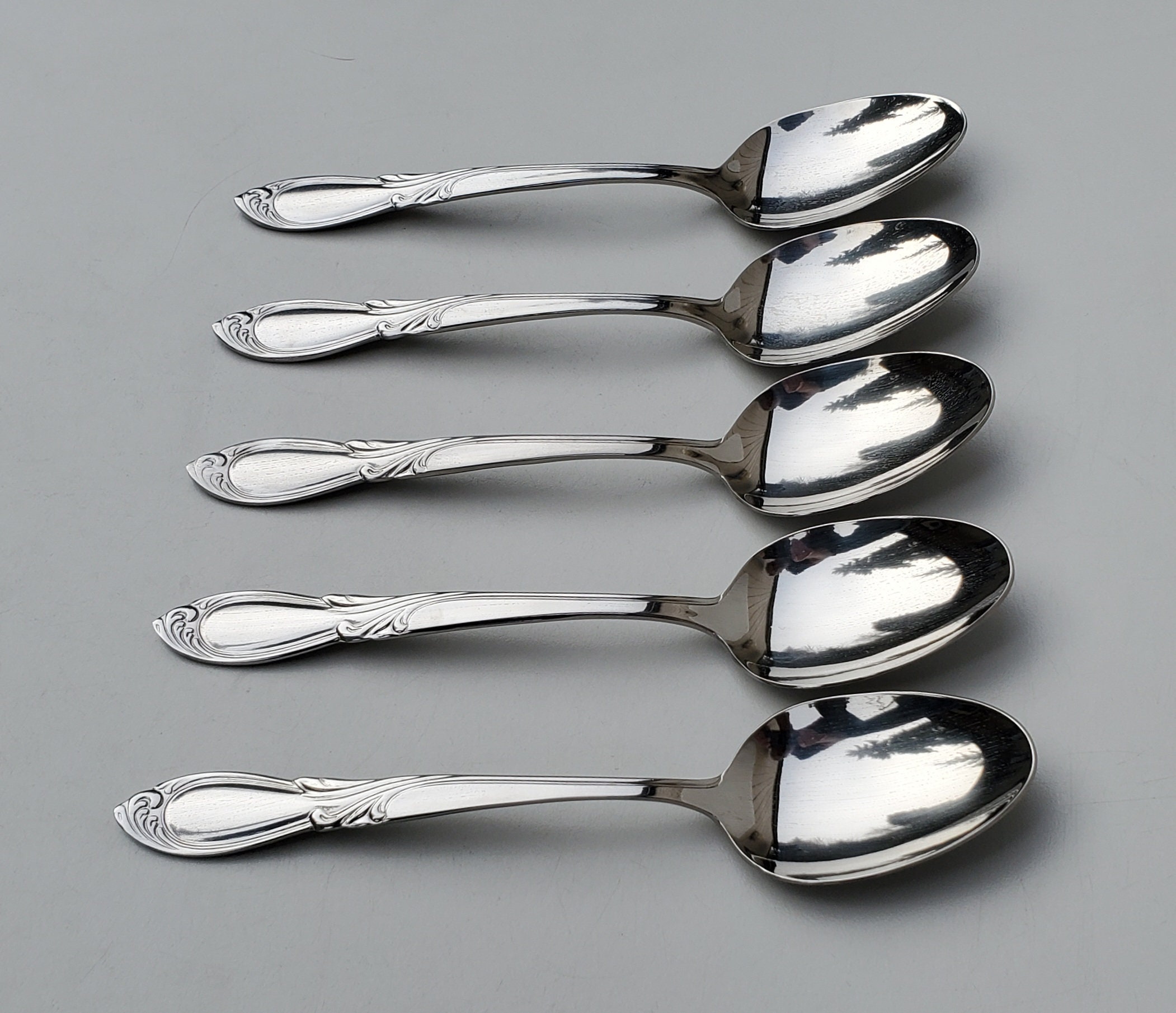Farberware Stainless Majestic Pattern Set of 5 Soup Spoons Glossy ...