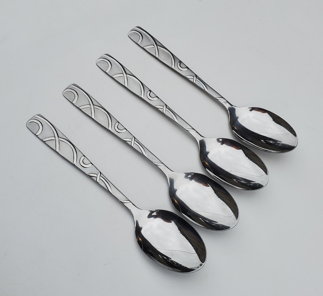 Cambridge Stainless Conquest Pattern - Set of 4 Soup Spoons - Satin ...