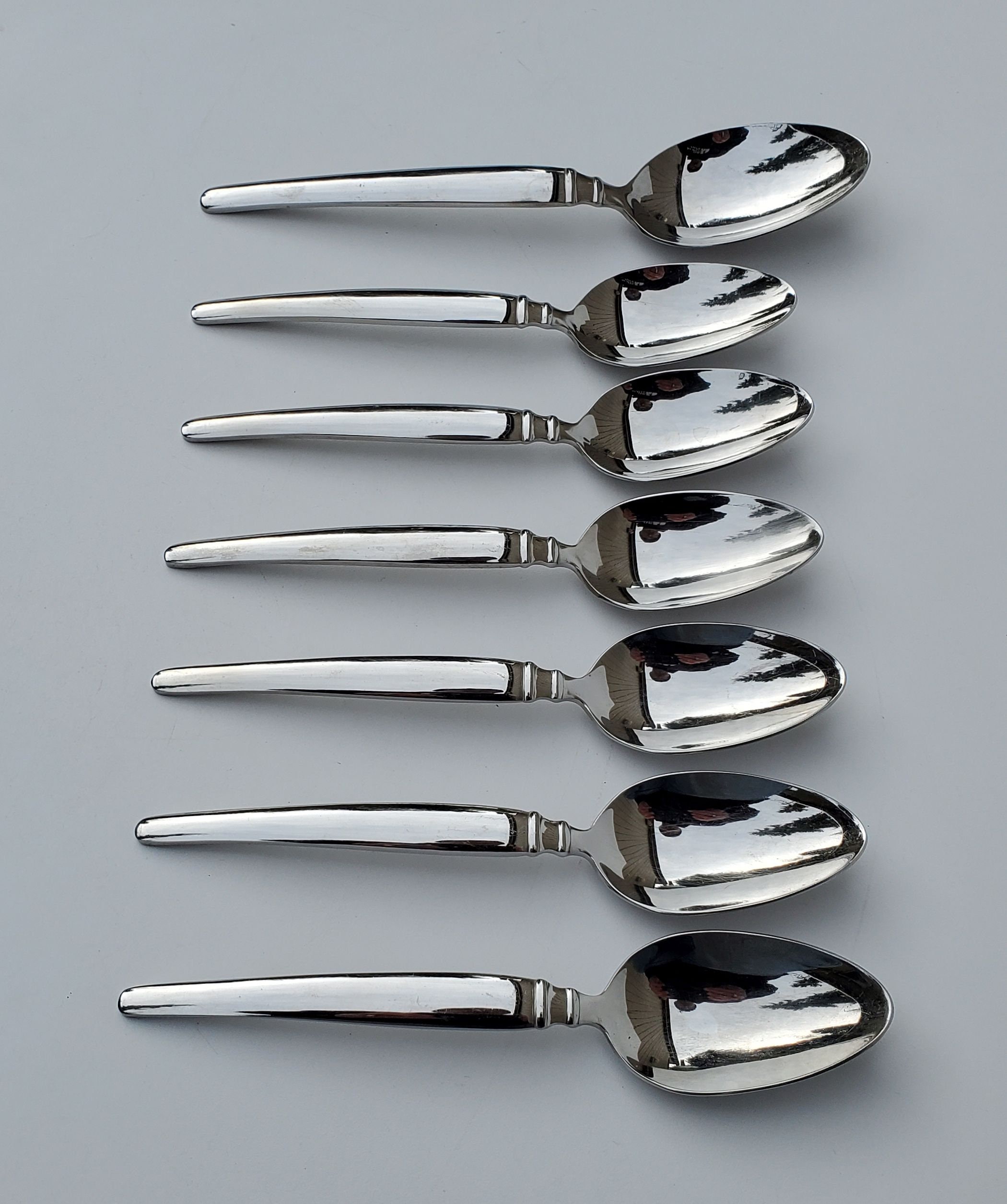Hoffritz Silverware Orleans Pattern 18/10 Stainless Spoon Set of 7 ...