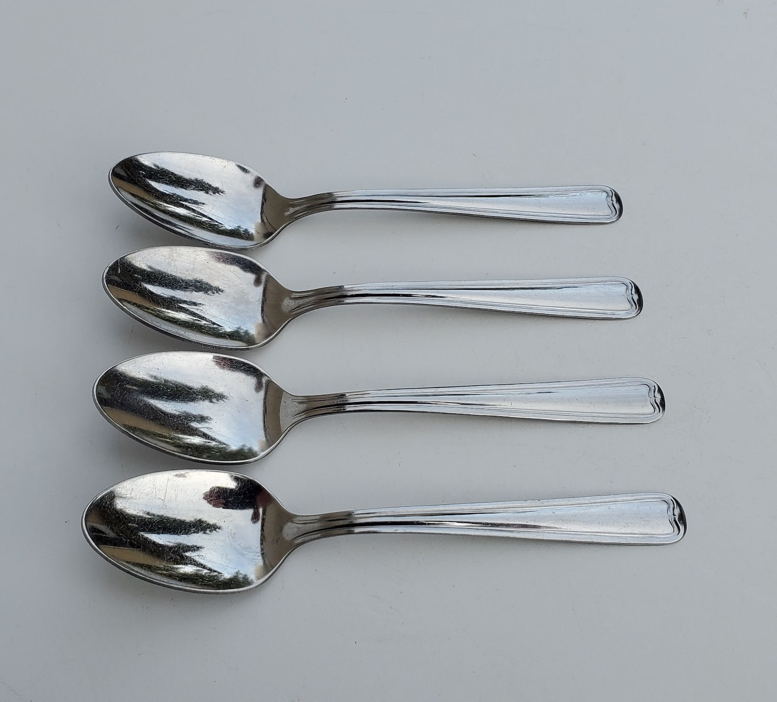 Oneida Northland Pacific Thor Pattern Stainless Set of 4 Teaspoons ...