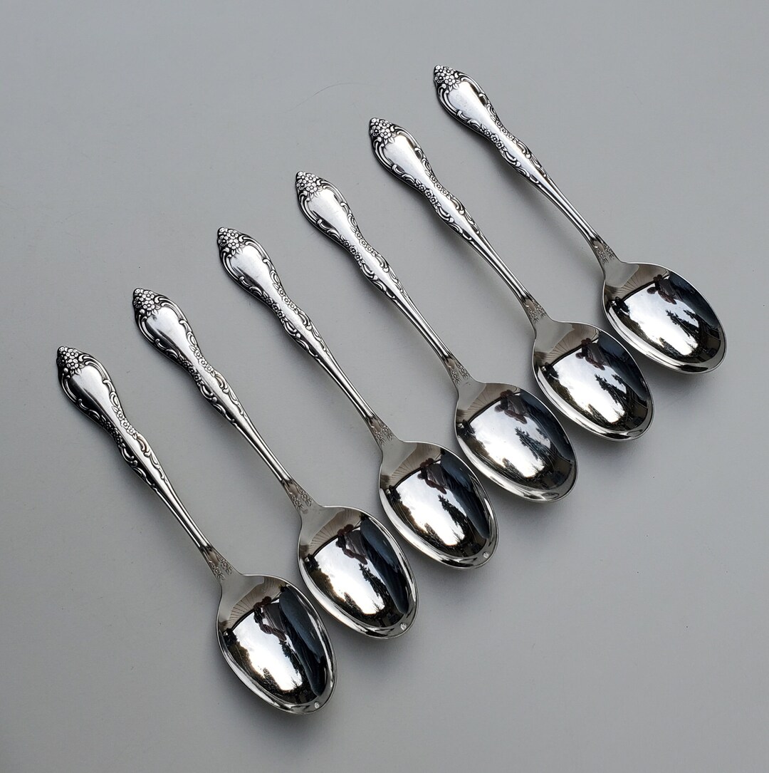 Oneida Stainless Bourbon Pattern - Set of 6 Soup Spoons - Glossy ...