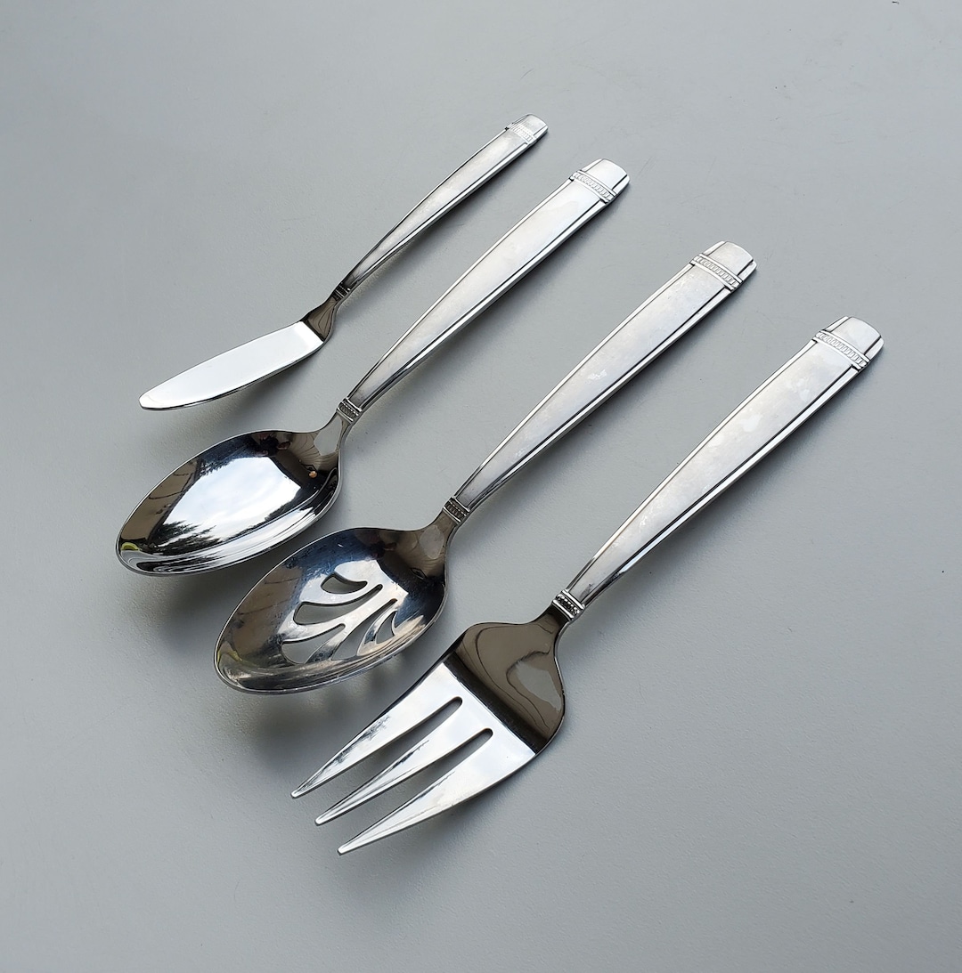 Reed and Barton Everyday 18/8 Stainless Durham Pattern - Set of 4 ...