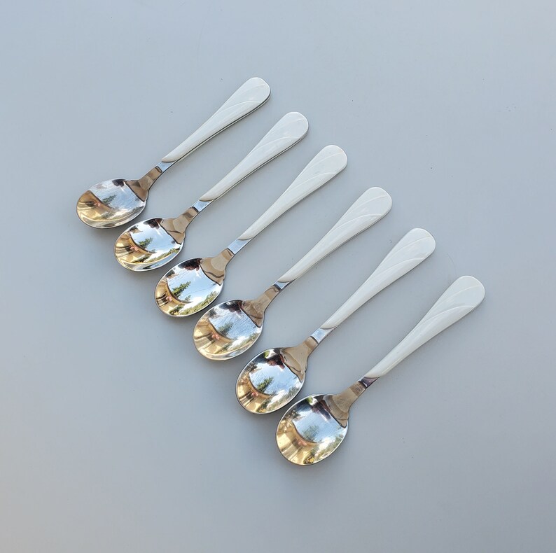 Fiesta Ware White Swirl Design Flatware Set of 6 Soup Spoons - Etsy