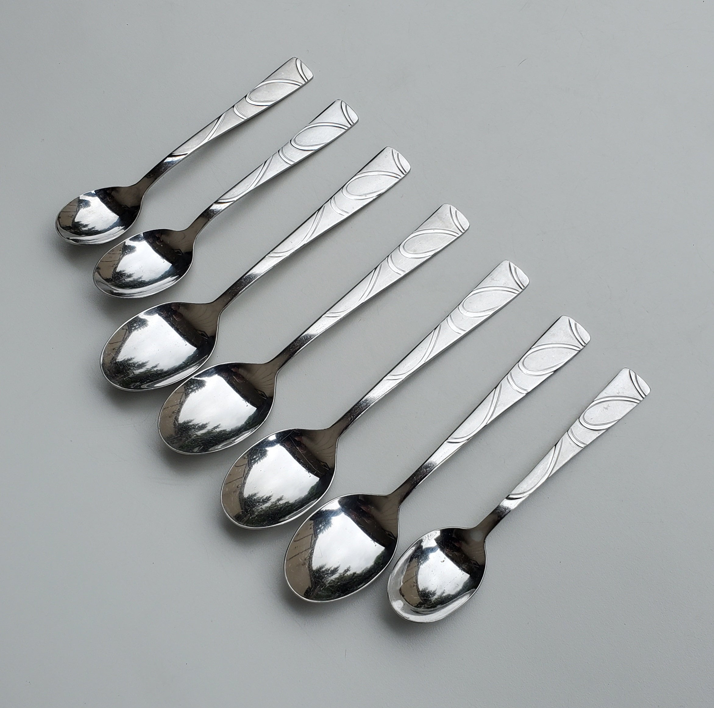 Cambridge Stainless Sasha Sand Pattern - Mixed Lot of 7 Spoons - Glossy ...