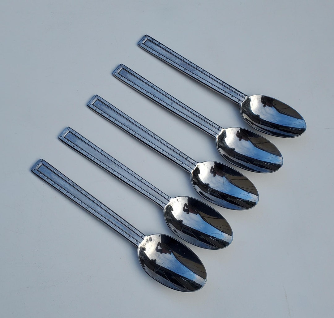 Oneida Stainless Dot Circle Design Flatware - Set of 5 Teaspoons ...