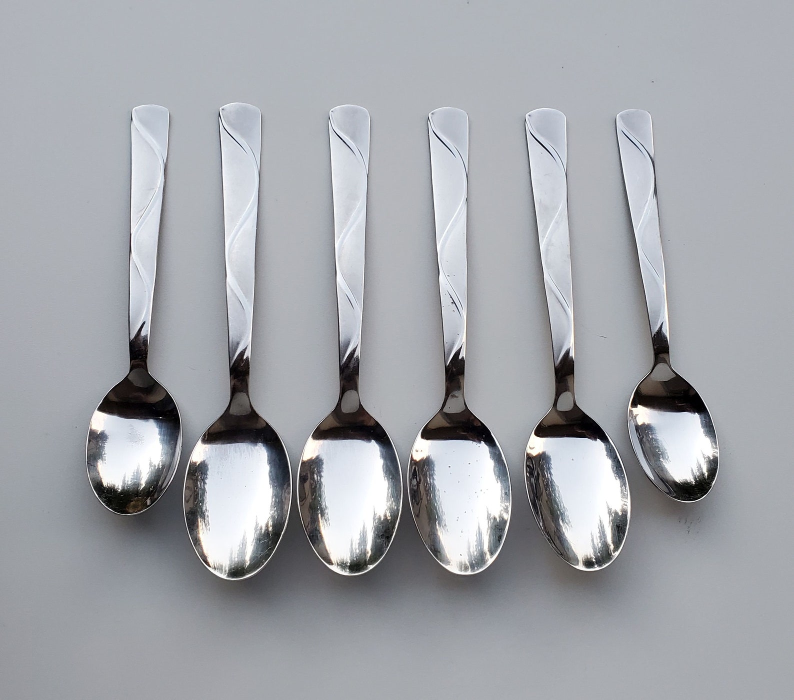 Cambridge Stainless Boa Frost Pattern Set of 6 Spoons 4 Soup Spoons 2 ...