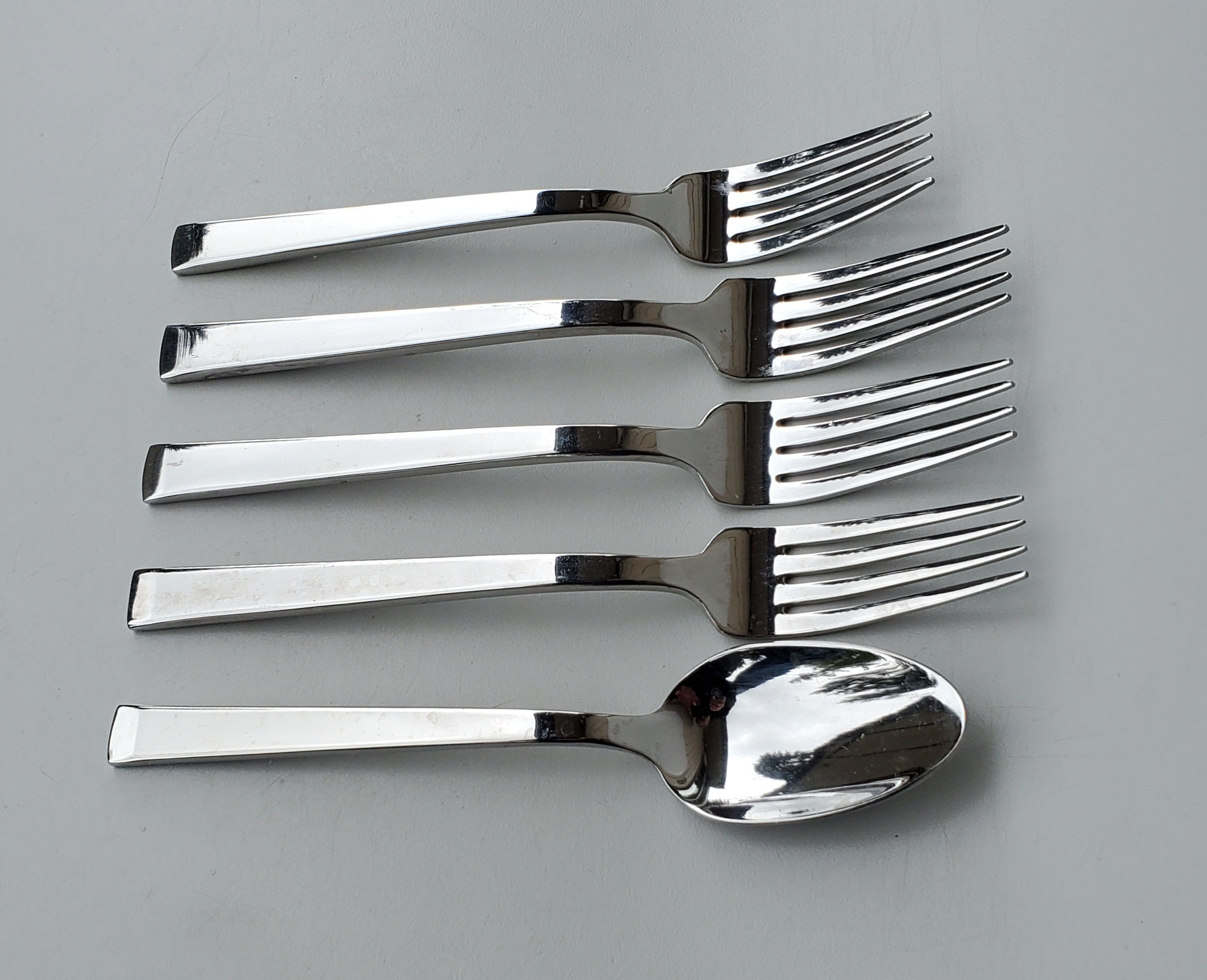 Mikasa Forged Stainless Pinch Pattern Mixed Lot of 5 Pieces 3 Dinner ...