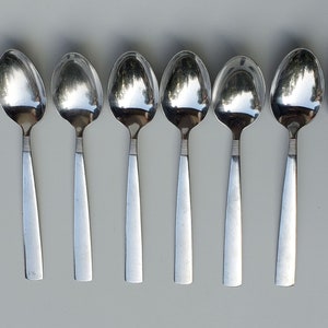 Cambridge Stainless CBS193 Pattern - Set of 8 Soup Spoons - Linear Band ...