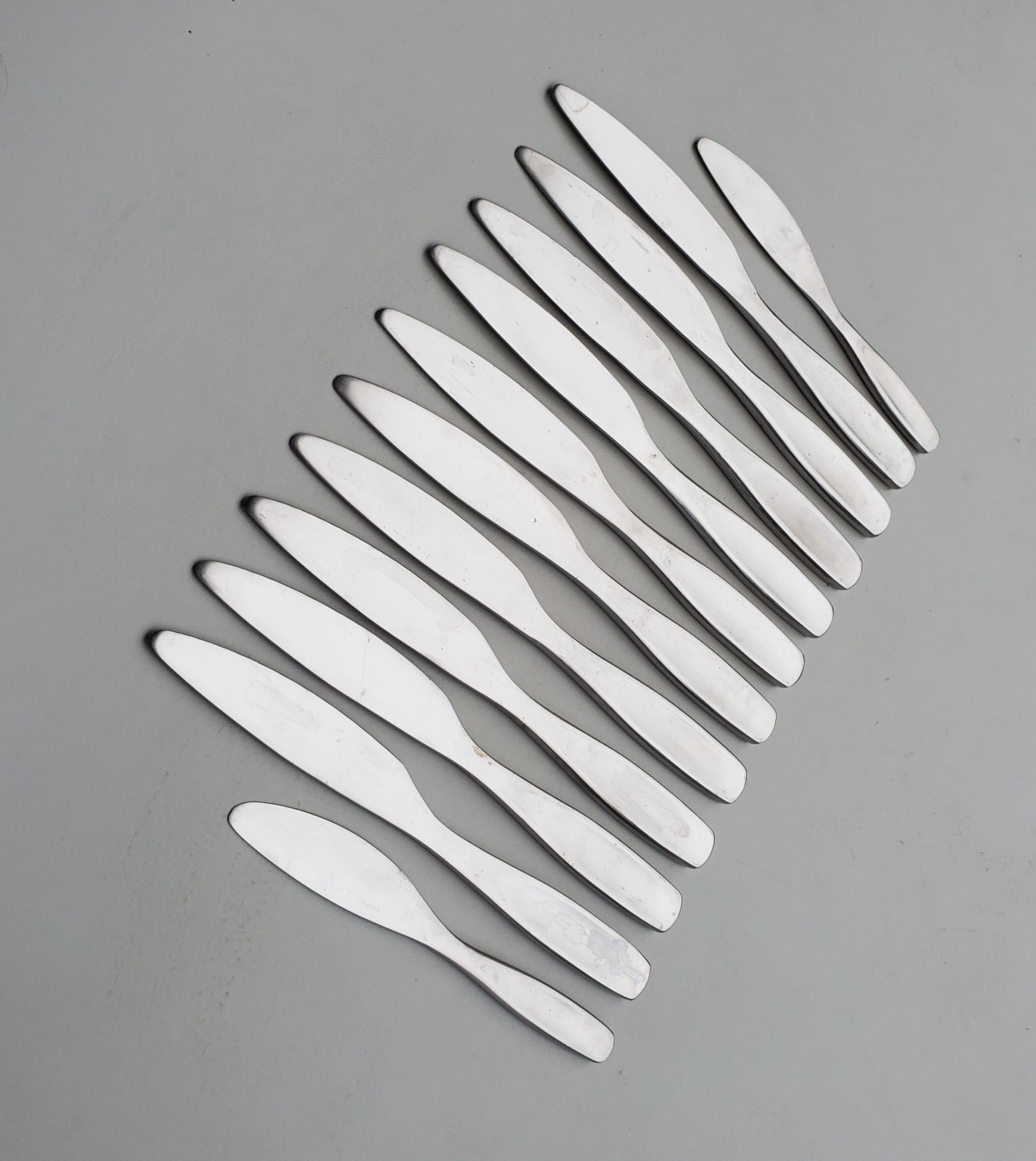 Gourmet Settings 18/10 Stainless GS Vault Pattern Set of 12 Knives ...