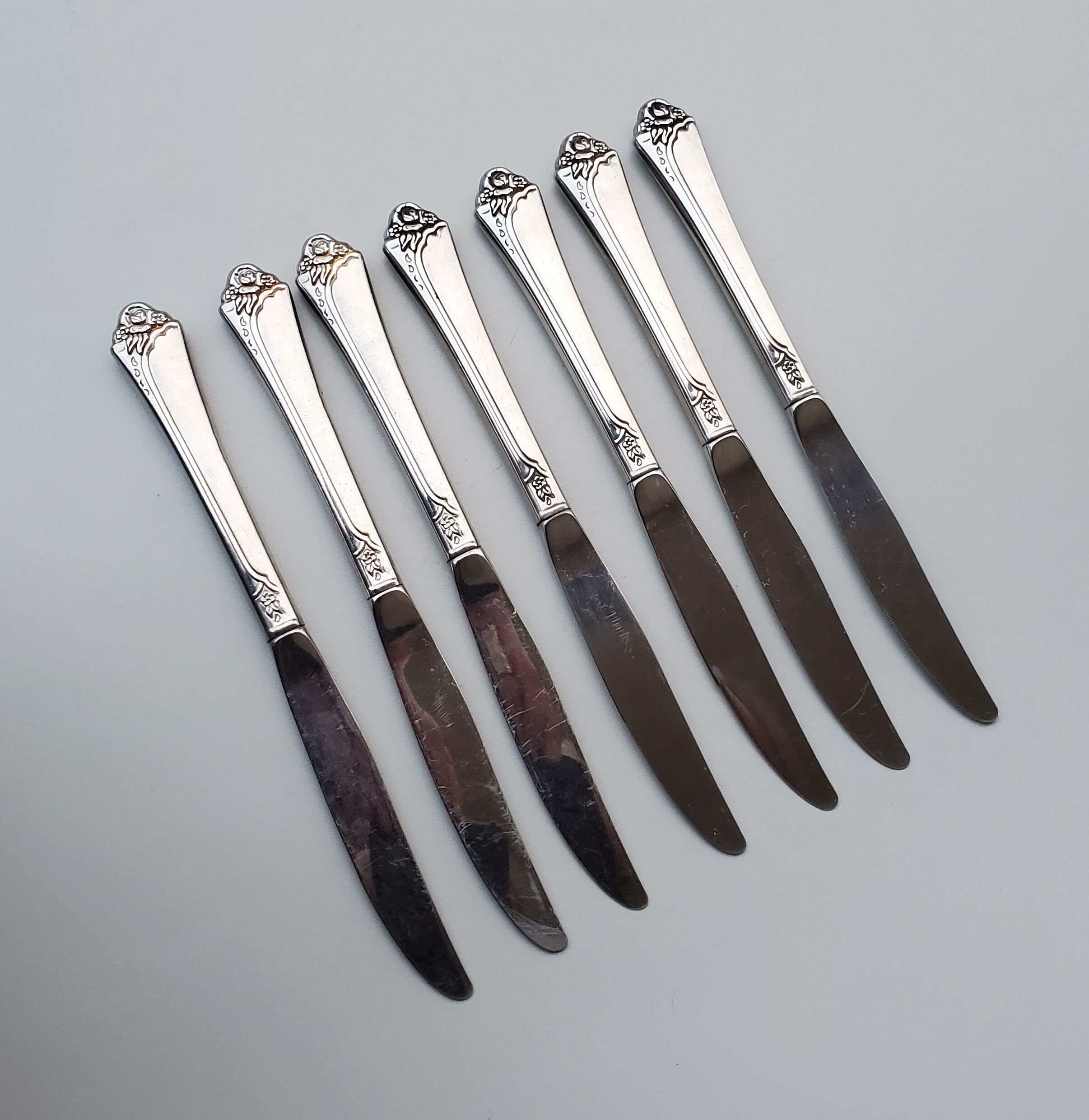 Oneida Stainless Betty Crocker Fantasy Rose Pattern Set of 7 Dinner ...