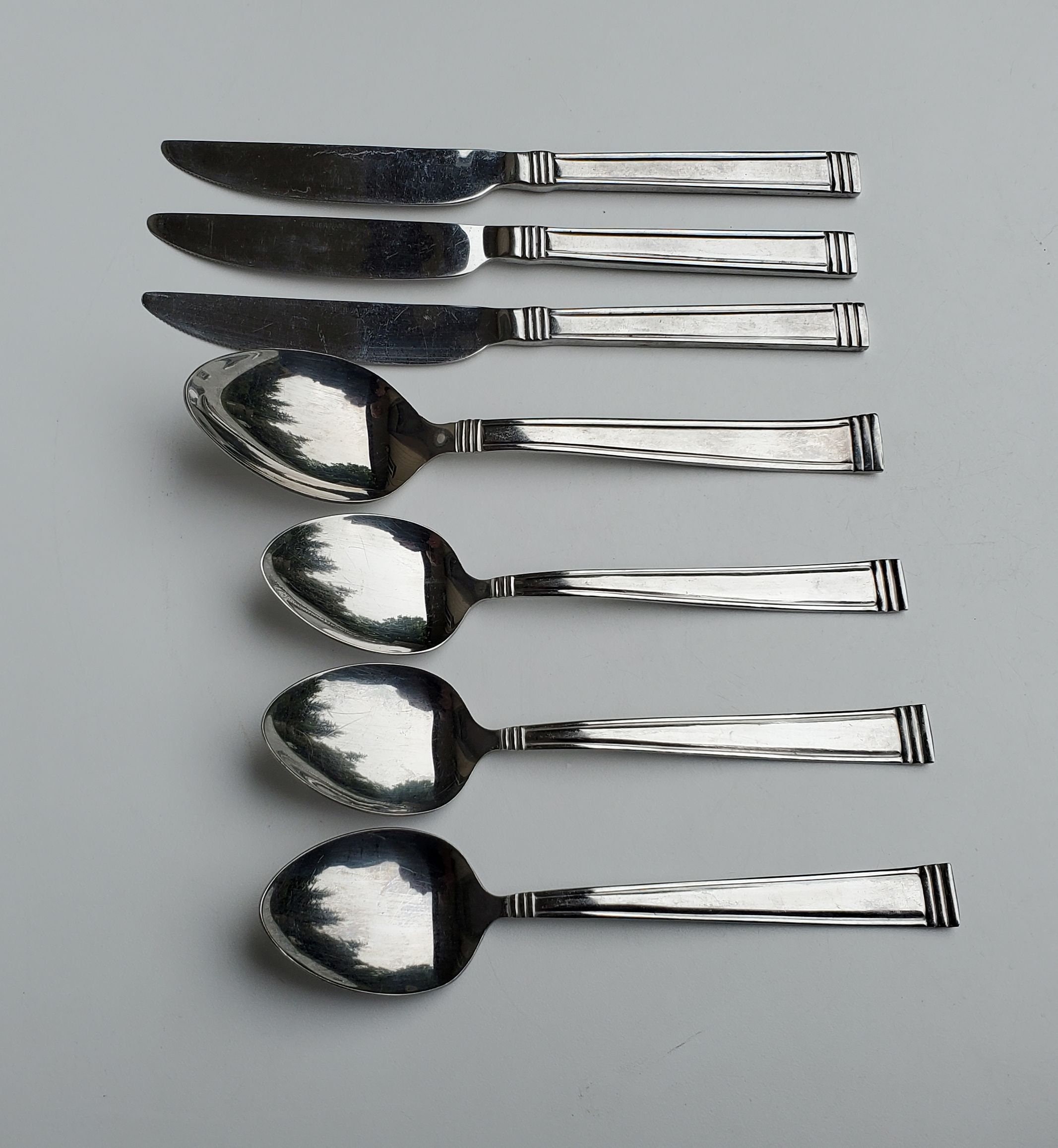 Farberware 18/8 Stainless Linea Pattern Set of 8 Pieces 3 - Etsy