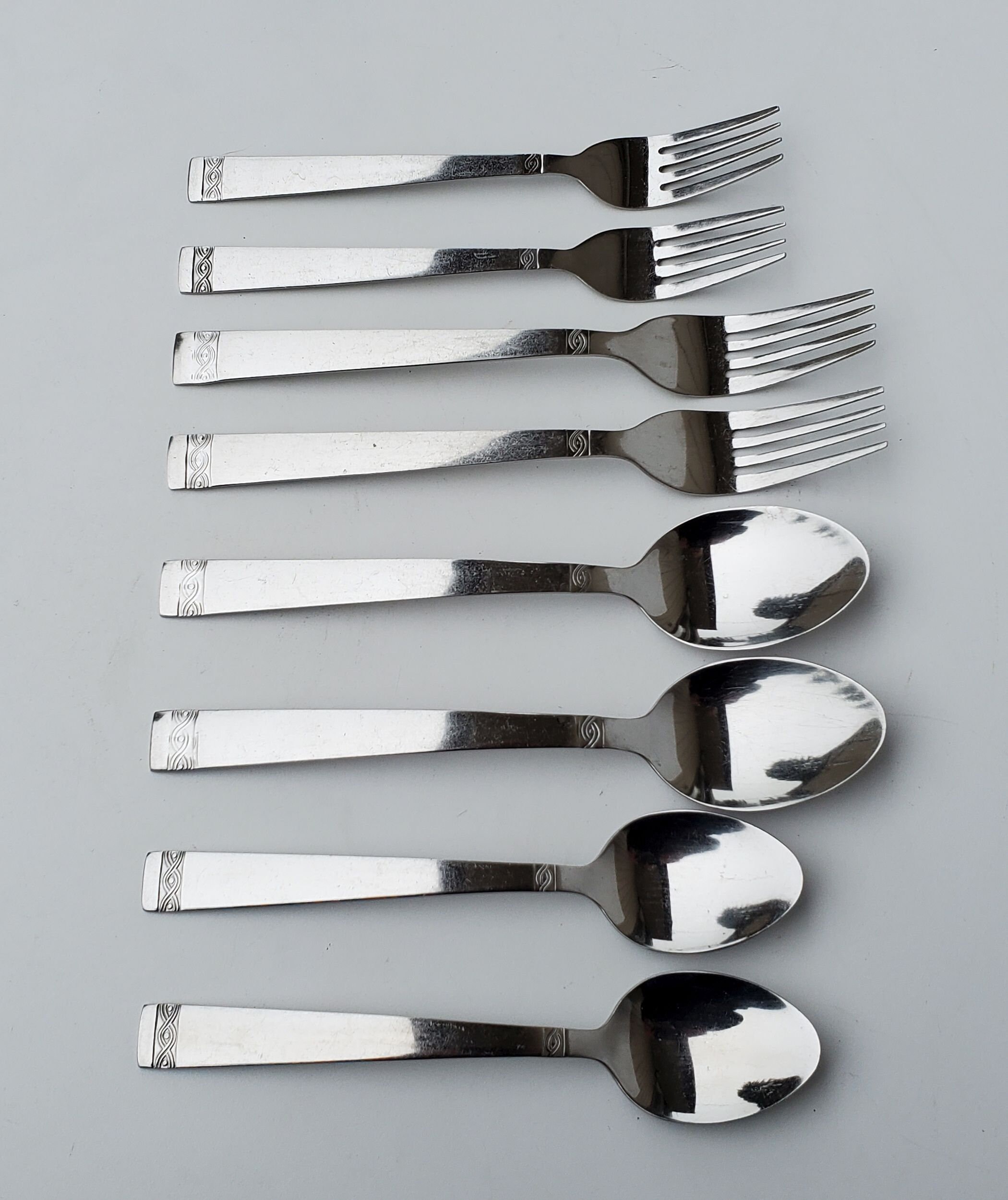 Cambridge Stainless Danielle Pattern Flatware - Mixed Lot of 8 Pieces ...