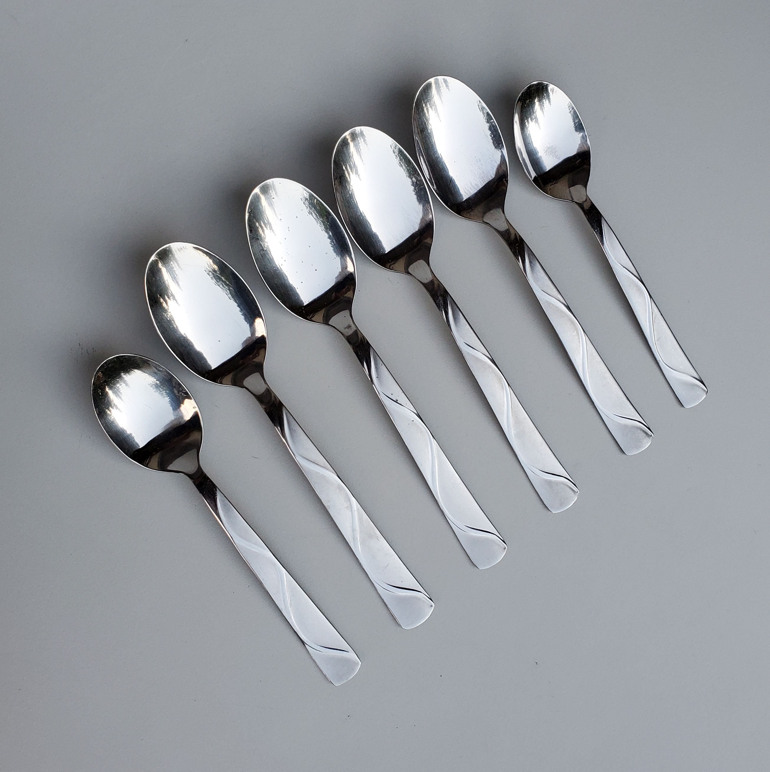 Cambridge Stainless Boa Frost Pattern Set of 6 Spoons 4 Soup Spoons 2 ...