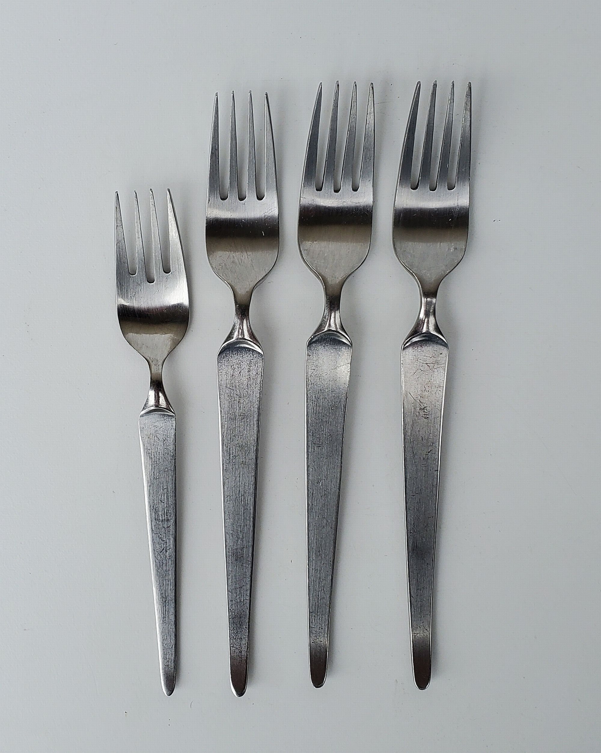 Stanley Roberts SRI Sienna Japan Flatware Set of 4 Forks Stainless ...