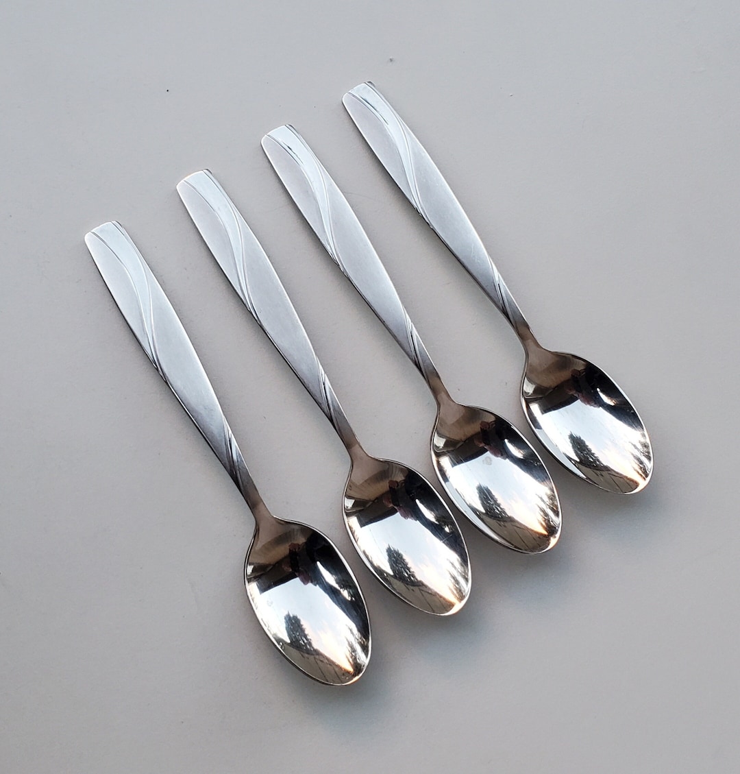 Oneida Stainless Silva Pattern - Set of 4 Soup Spoons - Frosted Handle ...
