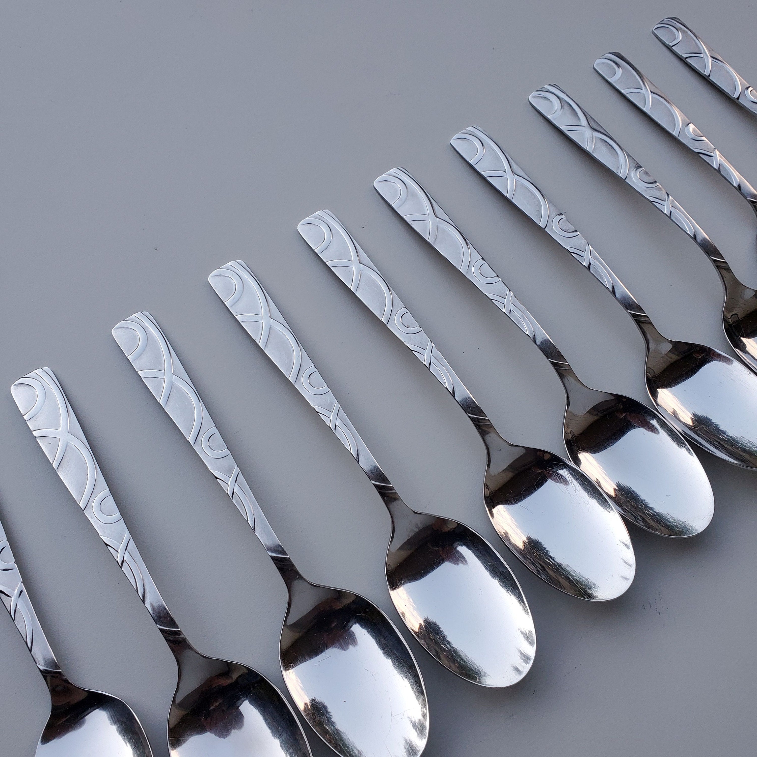 Cambridge Stainless Conquest Pattern Set of 10 Spoons 7 - Etsy