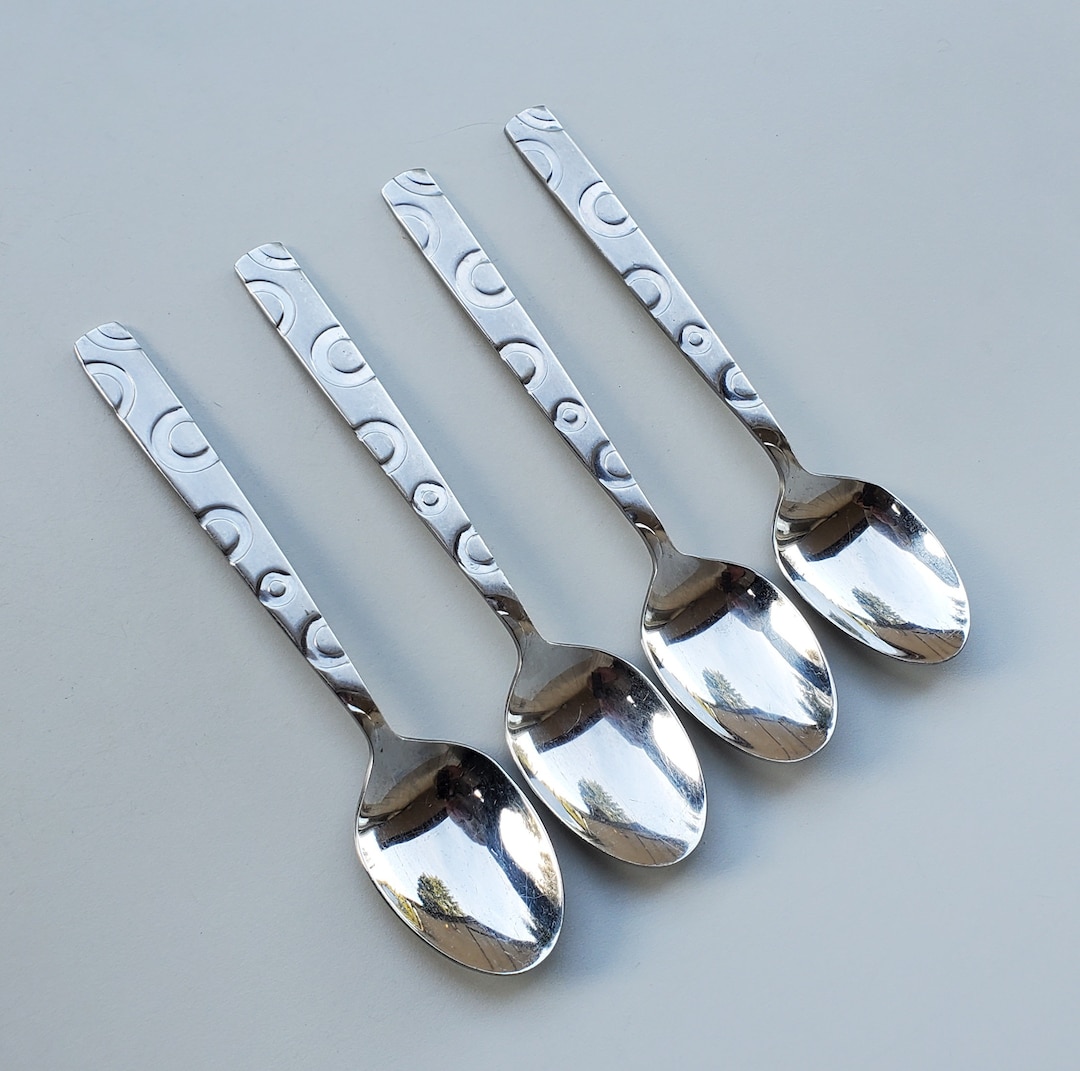 Cambridge Stainless Flatware - Hemisphere Pattern - Set of 4 Soup ...