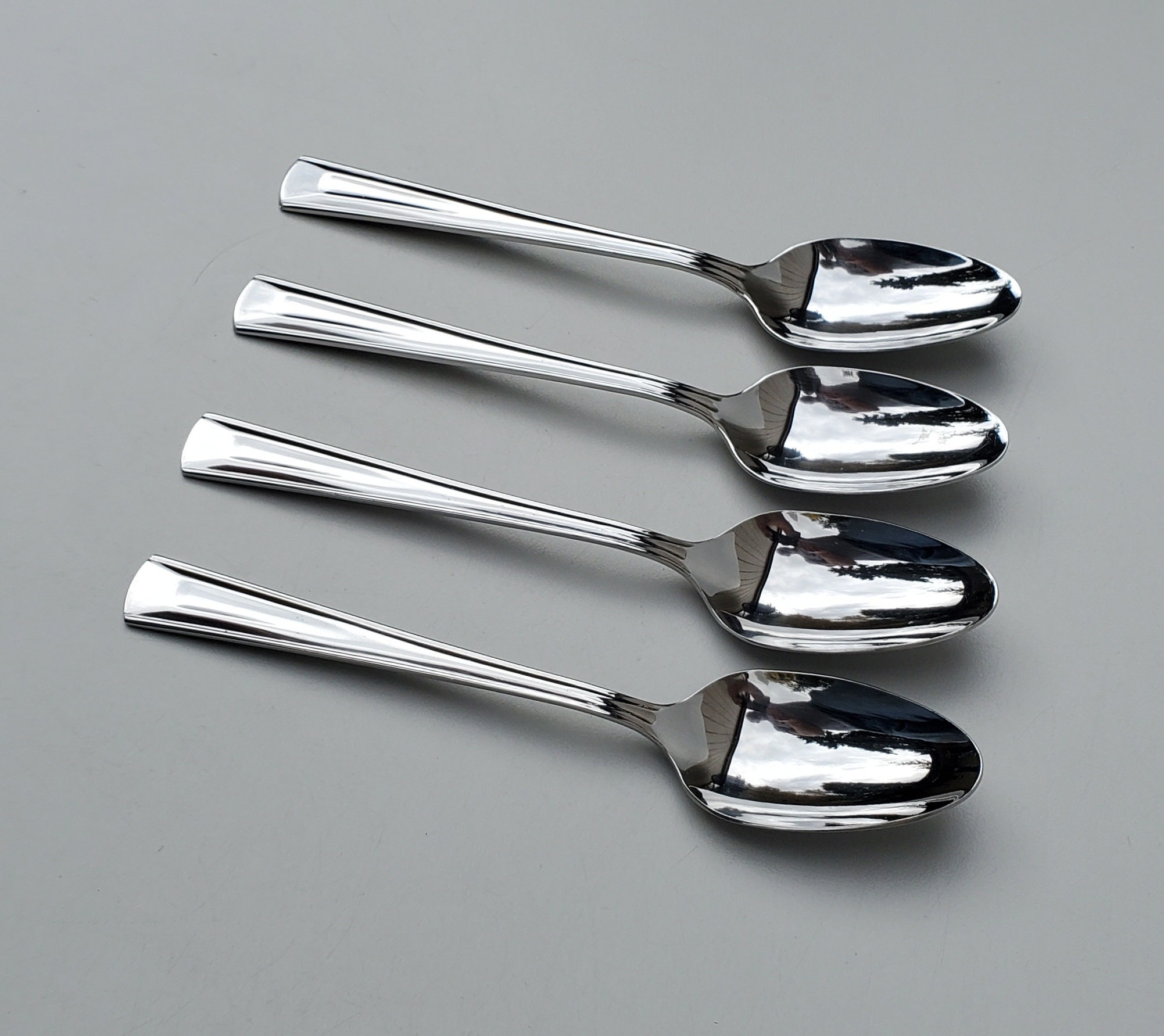 Oneida Stainless Flatware Cella Pattern - Set of 4 Soup Spoons - Glossy ...