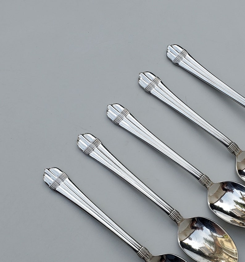 Hampton Silversmiths Odyssey Pattern 18/10 Stainless Set of - Etsy