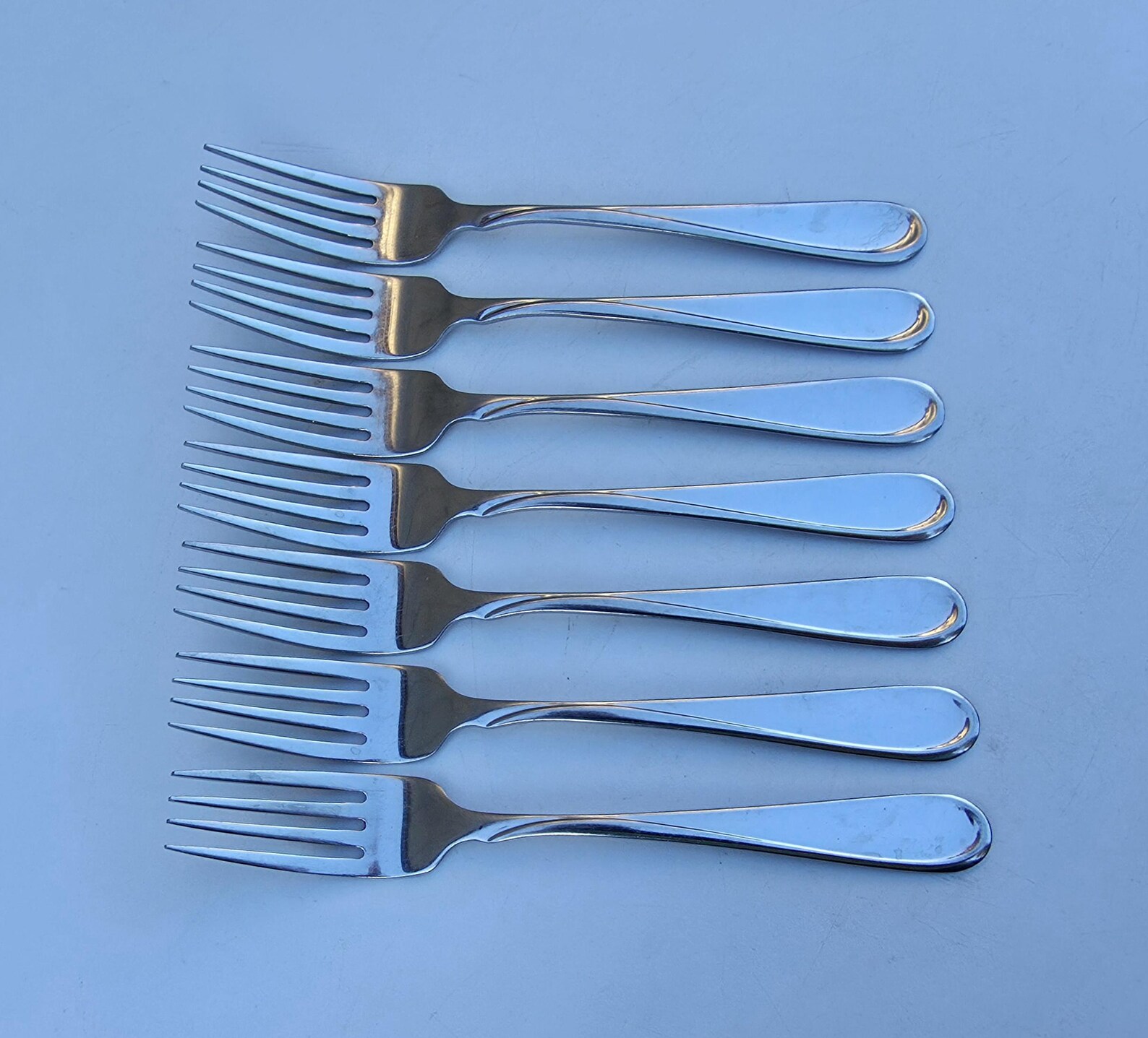 Oneida Stainless Flight Reliance Pattern - Set of 7 Dinner Forks ...