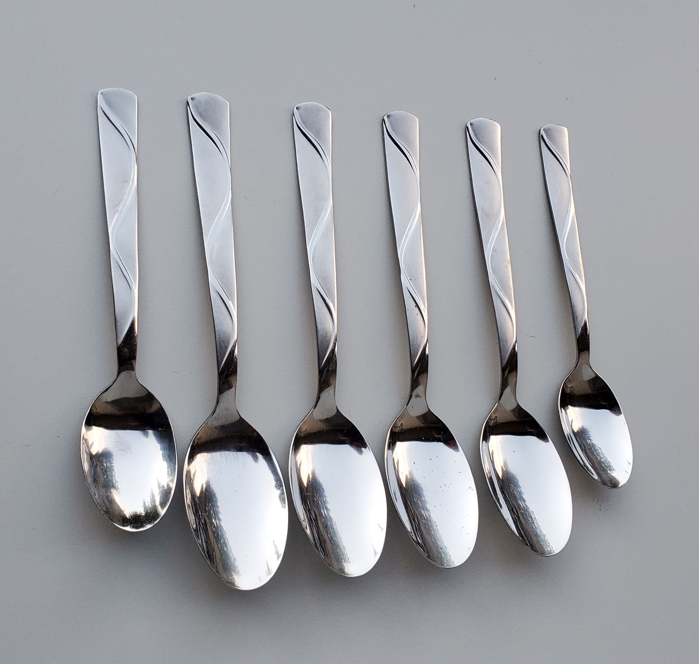 Cambridge Stainless Boa Frost Pattern Set of 6 Spoons 4 Soup Spoons 2 ...