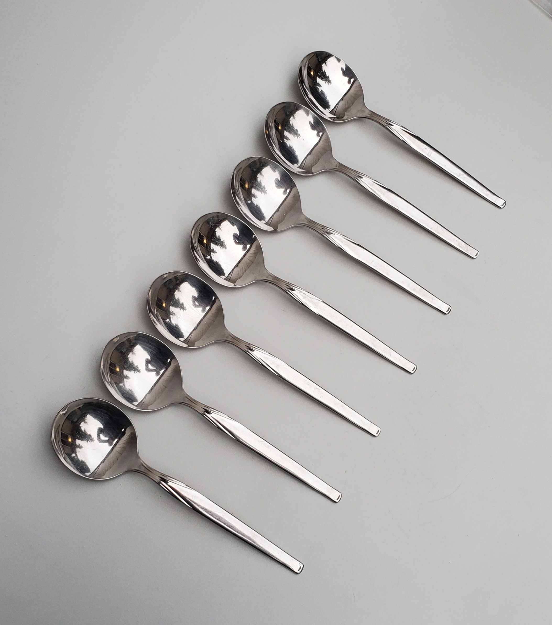 International Silver Co Futura Pattern Set of 7 Gumbo Spoons Glossy ...