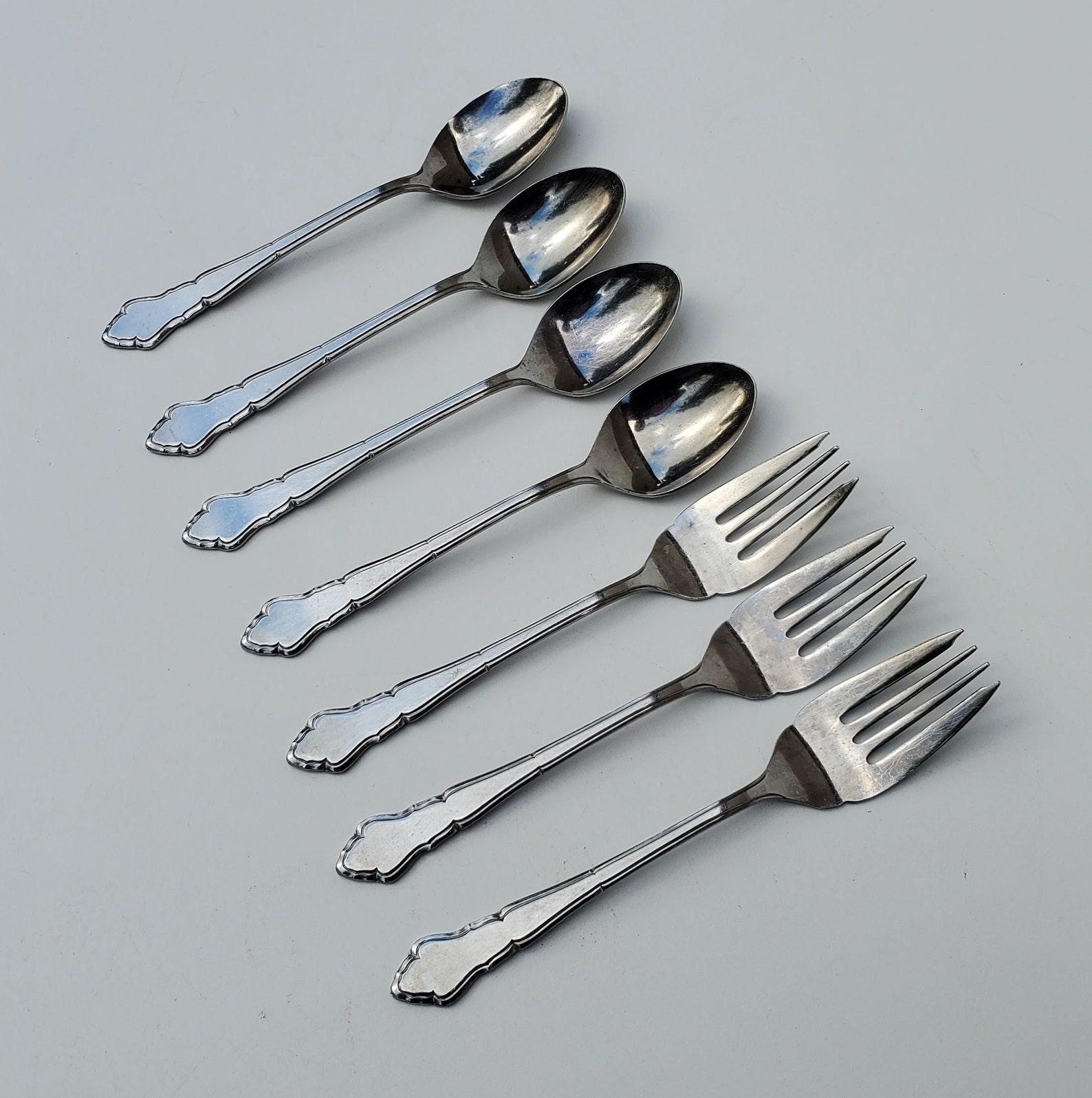 Towle Supreme Cutlery TWS65 Pattern Stainless Flatware - Set of 7 ...