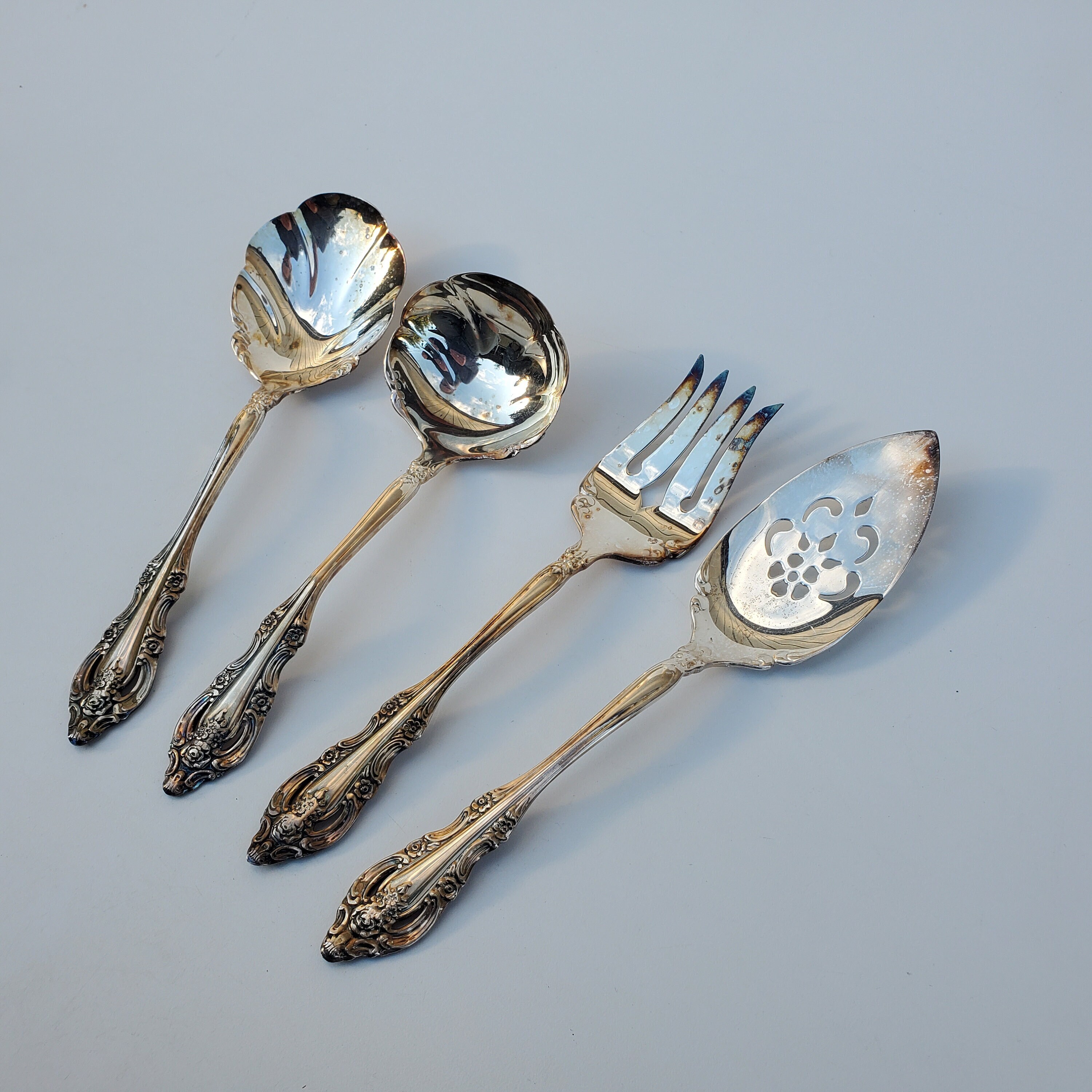 Oneida Community Silver Artistry Pattern Set of 4 Serving - Etsy