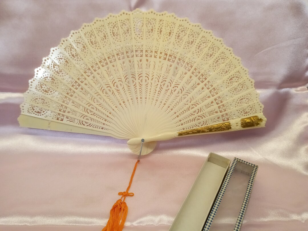 Carved Ivory-look Oriental Fan Ribbon Macrame Tassel - Etsy