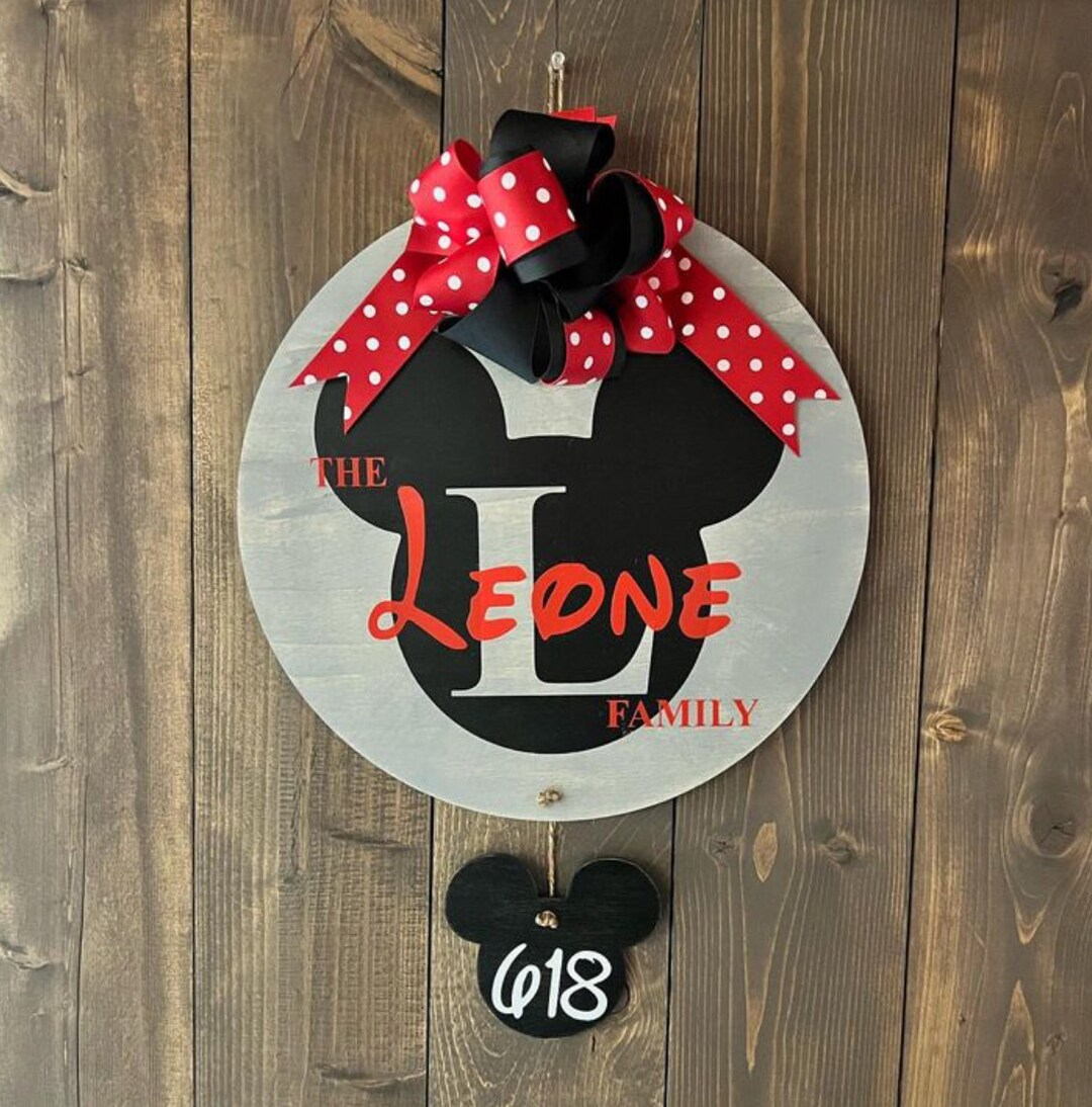 Custom Mouse Door Hanger - Etsy